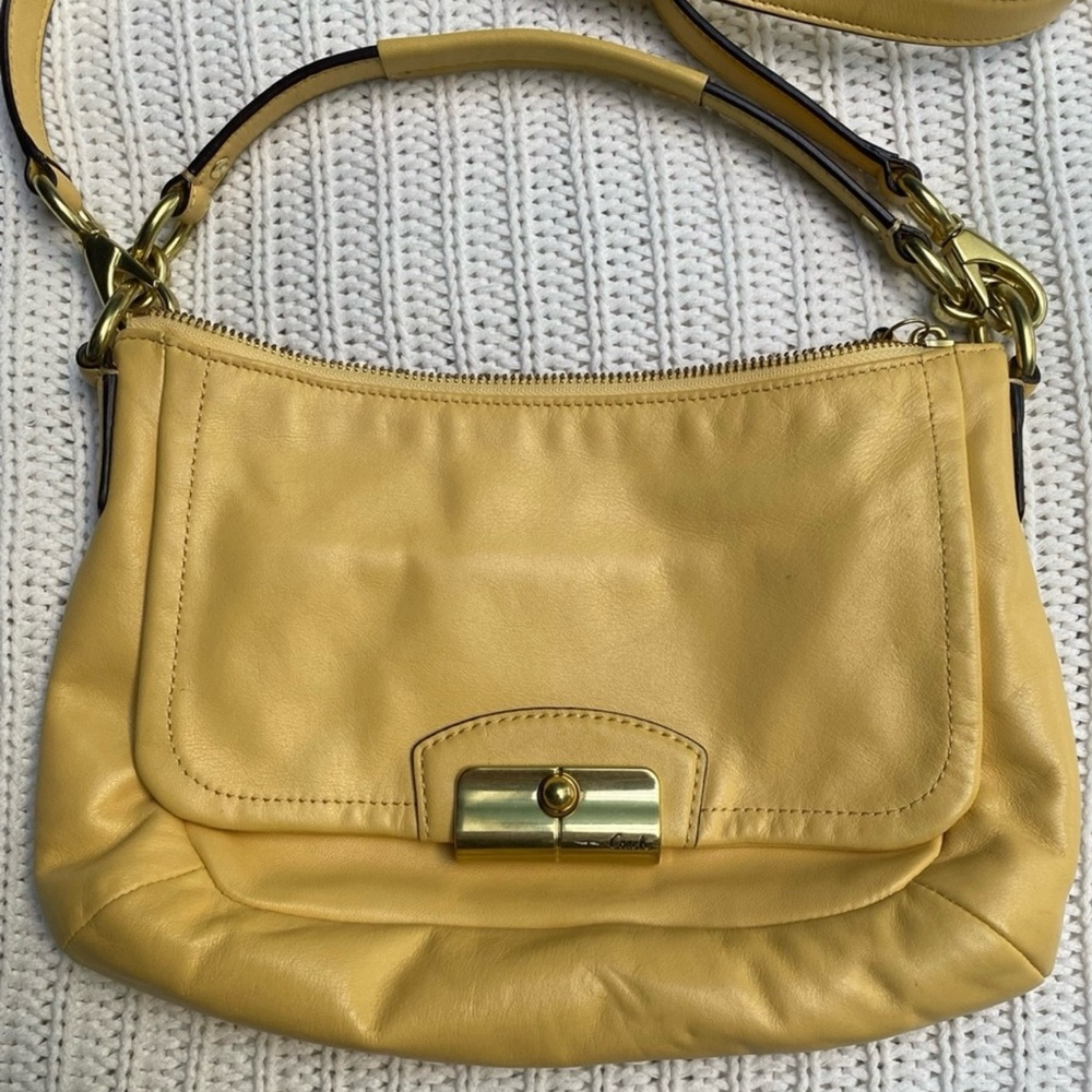 Vintage Butter Yellow Coach Bag - Gem